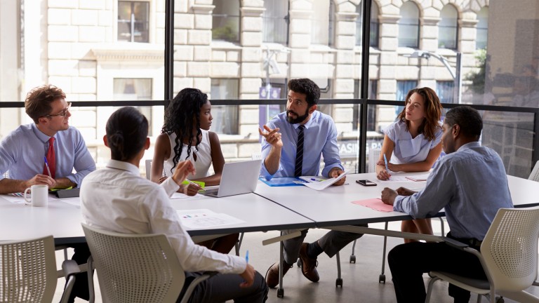 How to structure an effective in-house legal team | Thomson Reuters