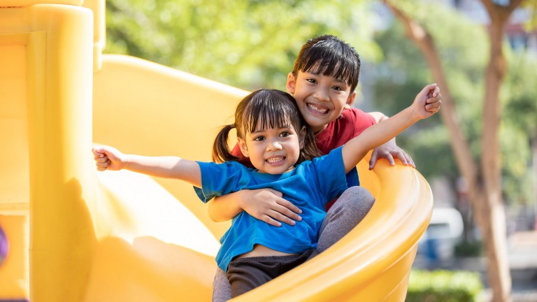 Locating non-custodial parents and closing cases quickly | Thomson Reuters