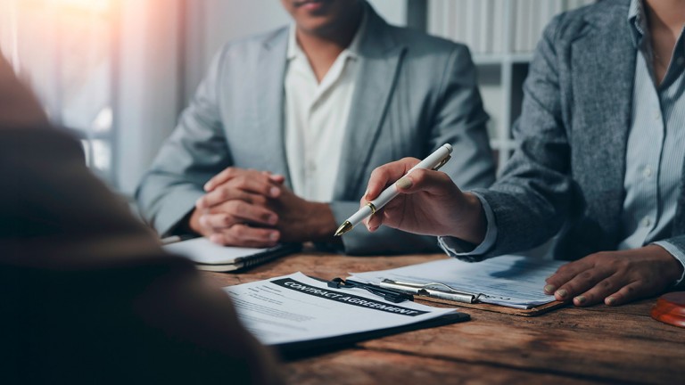 Case Study: Brinks gains a competitive edge with CoCounsel AI | Thomson Reuters